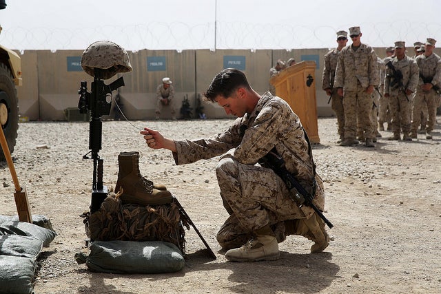 37 Extraordinary Photos of the U.S. Marine Corps in Action