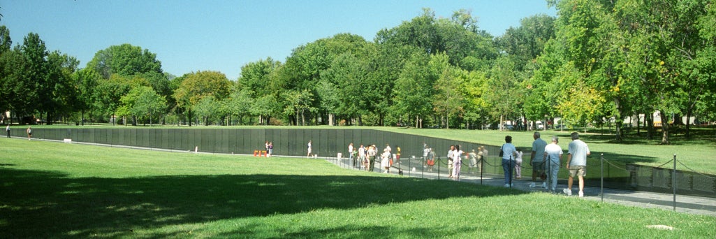 13 Things to Know About the Vietnam Veterans Memorial