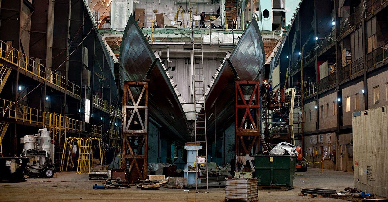 Navy's Shrinking Fleet Puts Goal of 306 Ships in Jeopardy