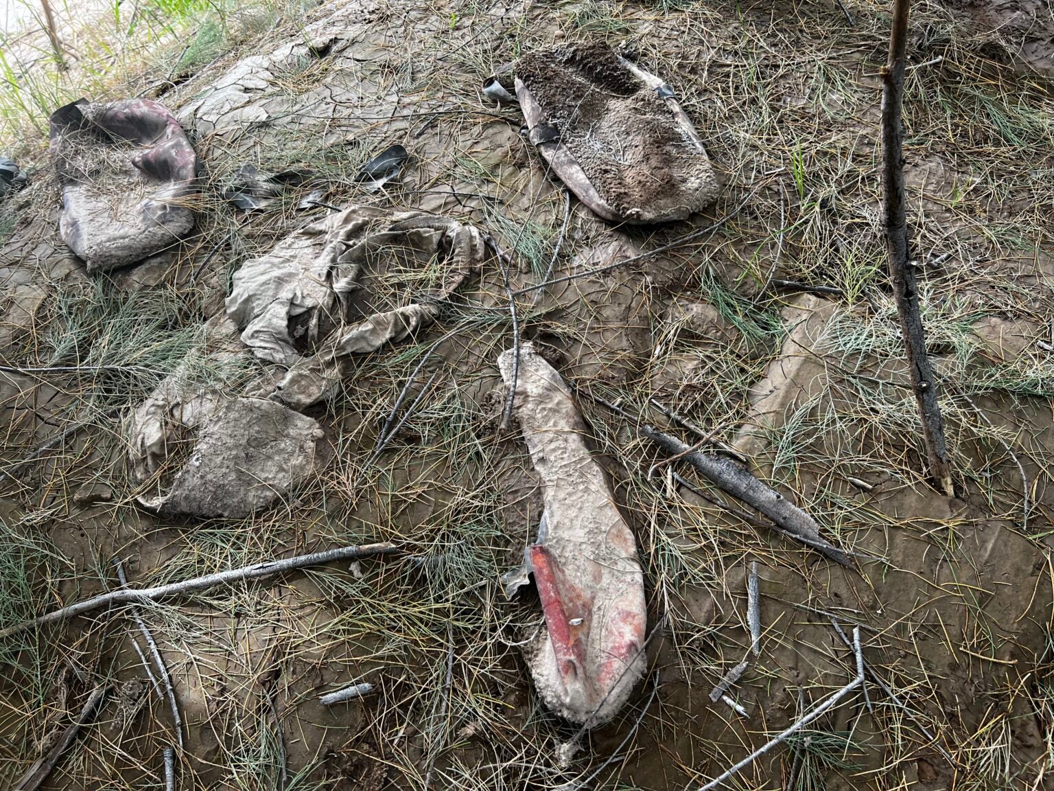 How Mexican Cartels Smuggle Drugs, Illegal Aliens Over Southern Border