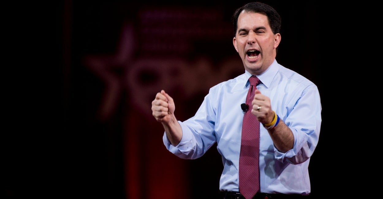 Scott Walker Reveals Tax Plan to New Hampshire Activists