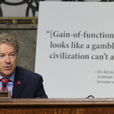 37 Extraordinary Photos of the U.S. Marine Corps in Action