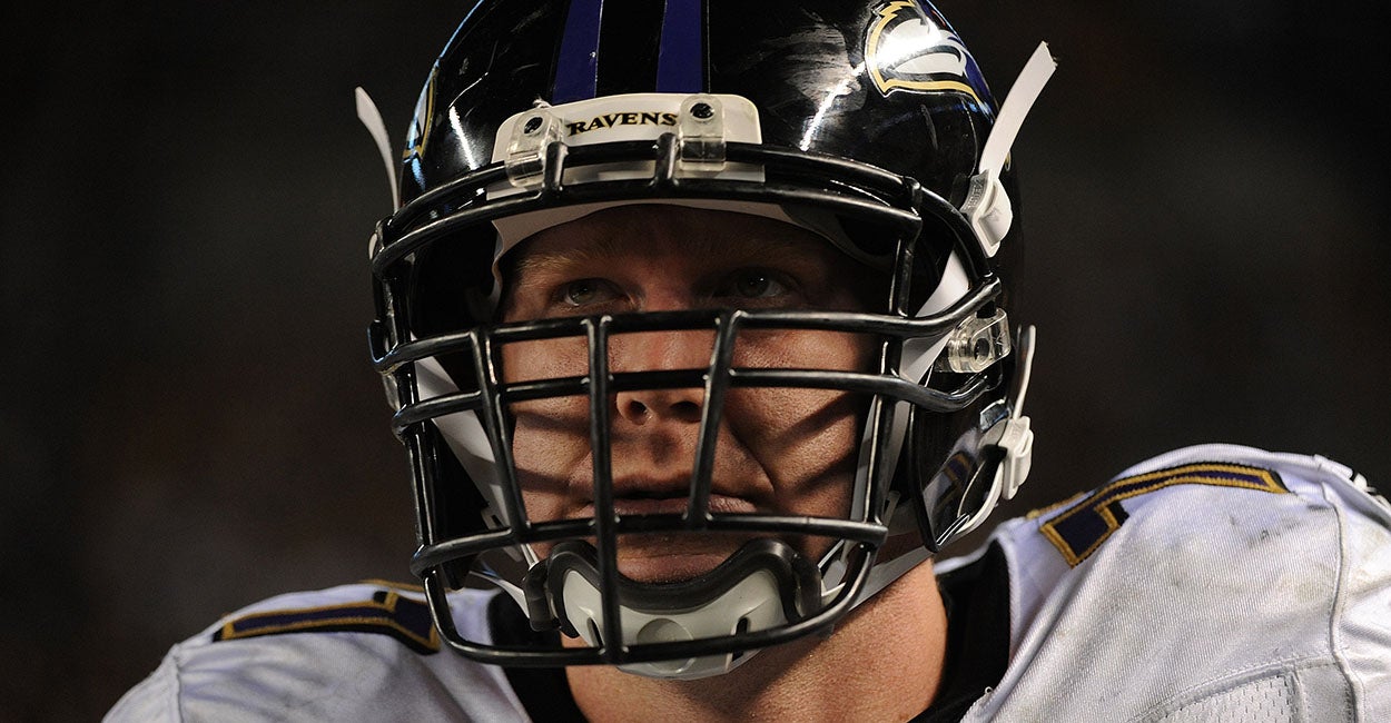 Ex-NFL Star Says He's Grateful to Birth Moms of His 2 Adopted Kids