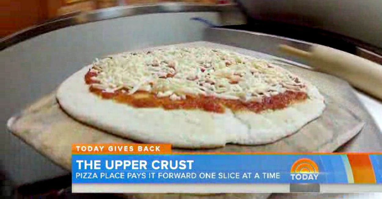 How Customers at This Philadelphia Pizzeria Are Helping the Homeless