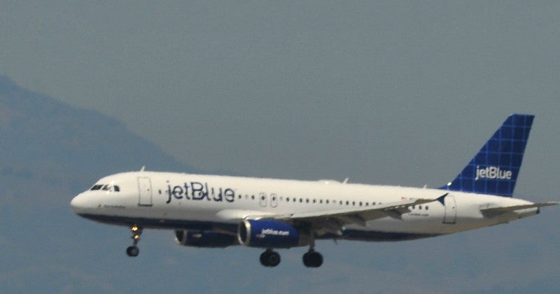 JetBlue Airline Honors Slain NYPD Cops in a Beautiful Way